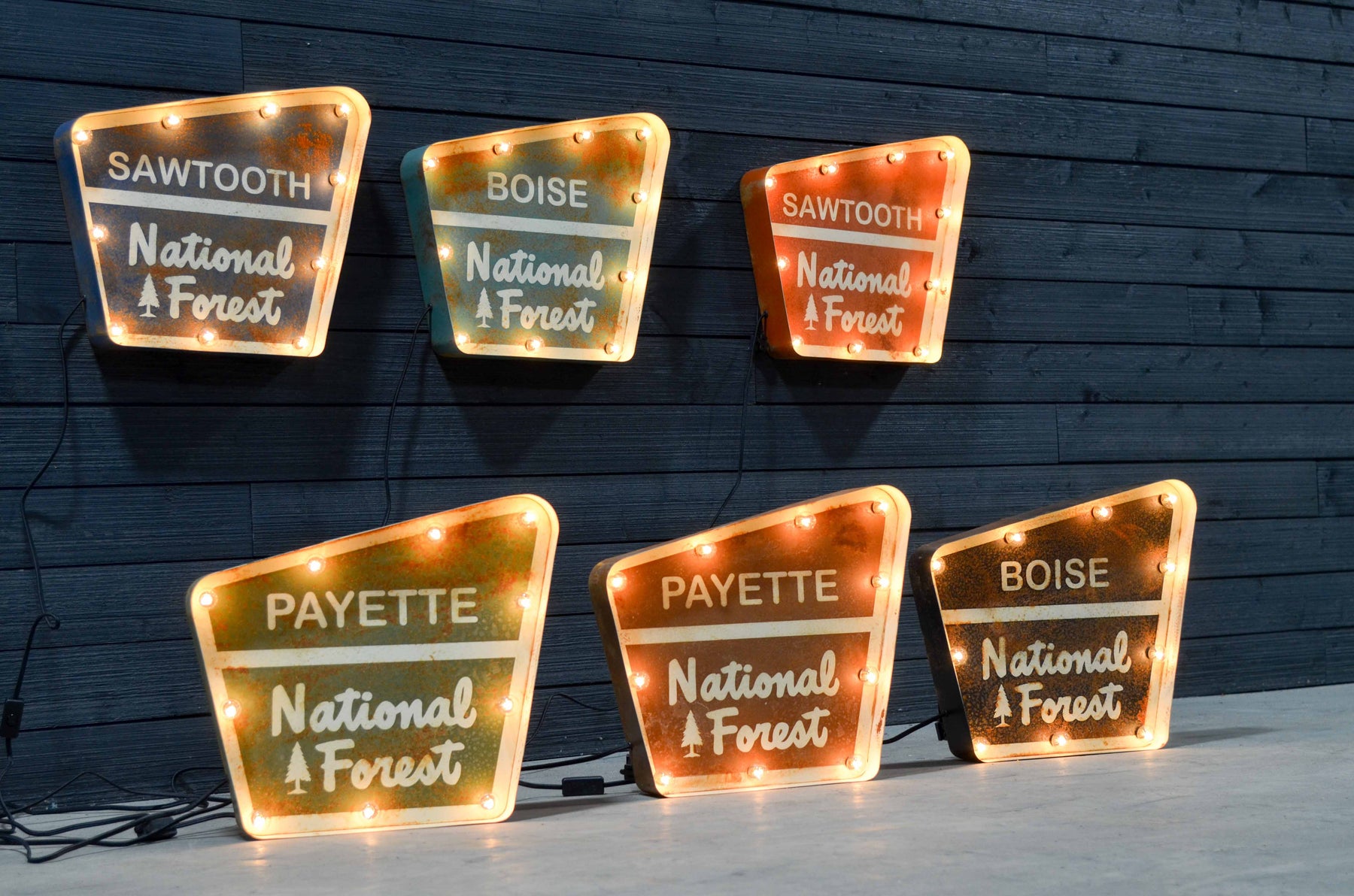 NATIONAL FOREST LIGHTED SIGN – FosterWeld